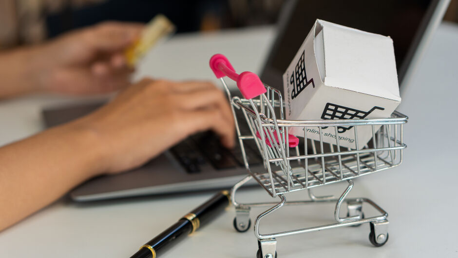 Успешен онлайн магазин за рокли: реален казус с редизайн, UX и SEO ...